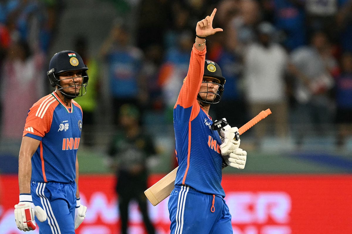Asia Cup: Sharma, Gill hand India commanding win