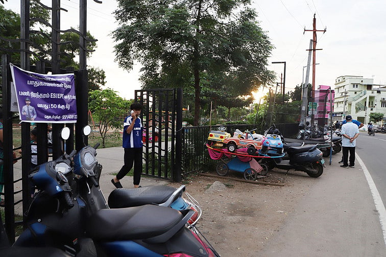 Haphazard parking chokes traffic near Muthannankulam lakefront