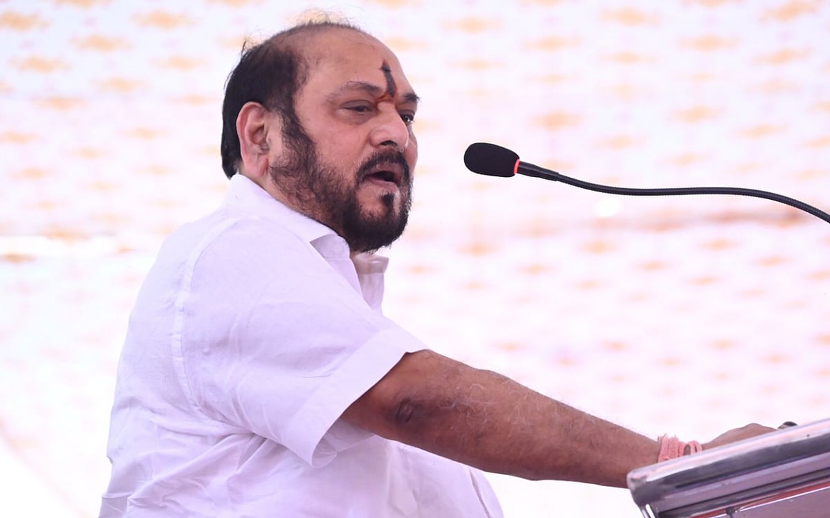 Ramdas Kadam’s claims on Bal Thackeray’s death triggers political storm ...