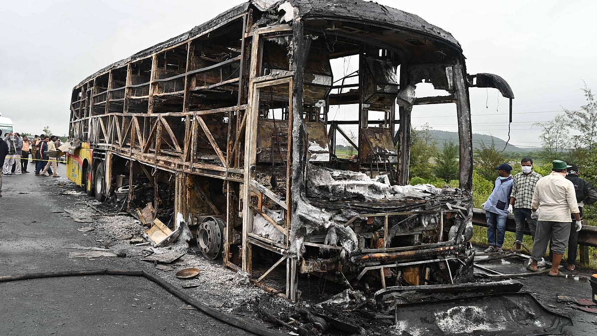 Police suspect third vehicle's involvement in Kurnool bus fire tragedy