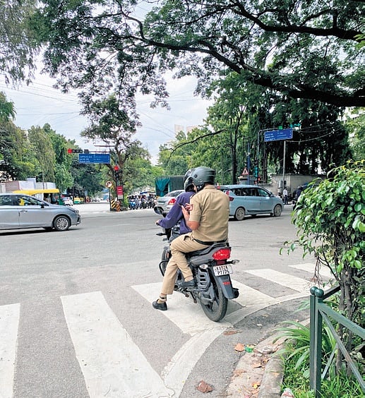 Pedestrians gasp for precious seconds on zebra crossings in Bengaluru