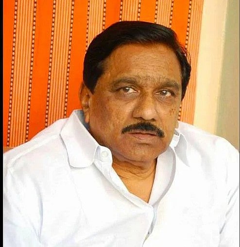 Ex-AP DyCM KE Krishna Murthy files case against son-in-law’s kin