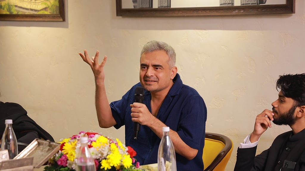 Paandaan and its stories