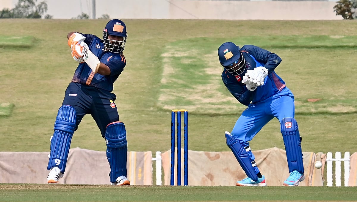 Vijay Hazare Trophy: Pant comes to fore for Delhi with captain's knock