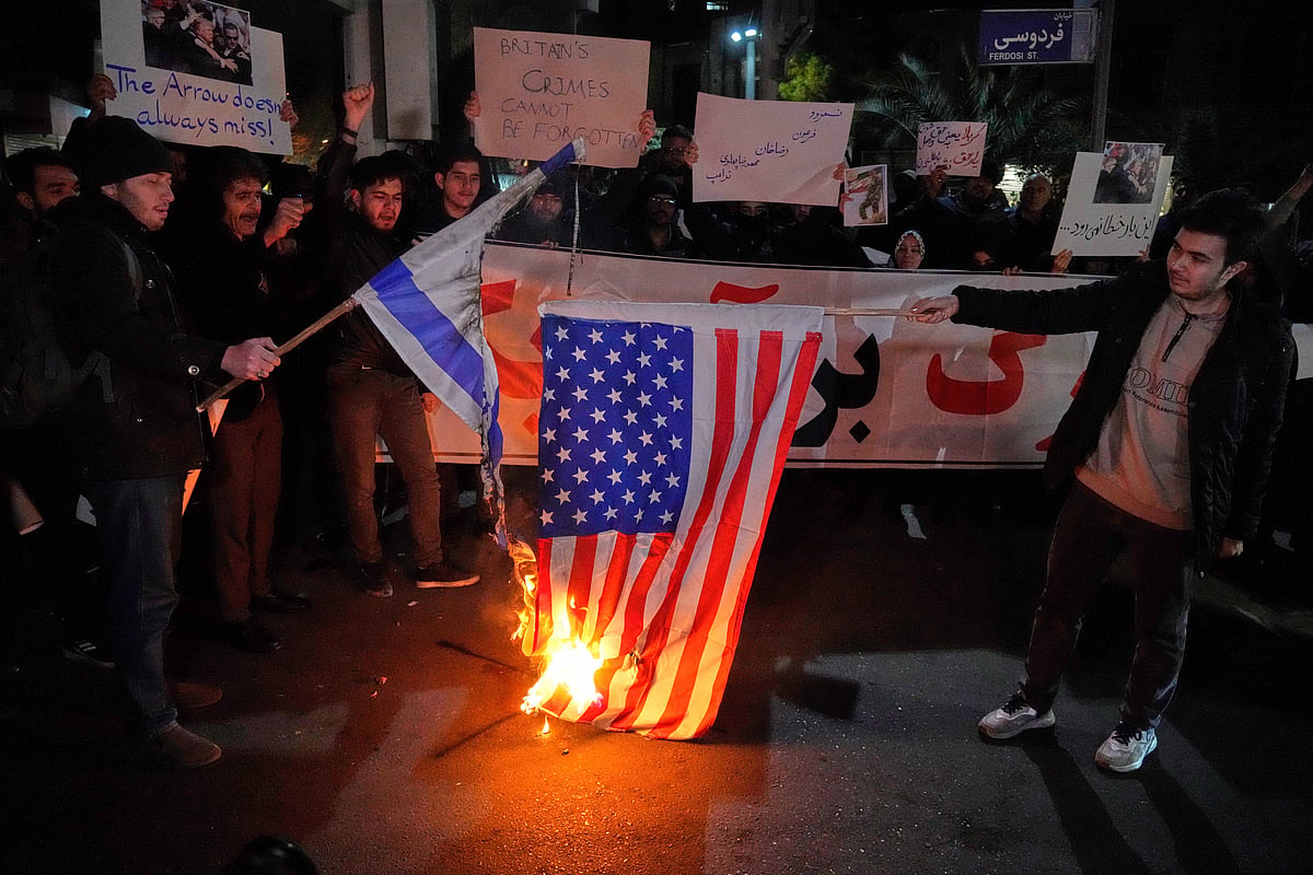 Scale of protests and violence in Iran echoes chaos around its 1979 ...