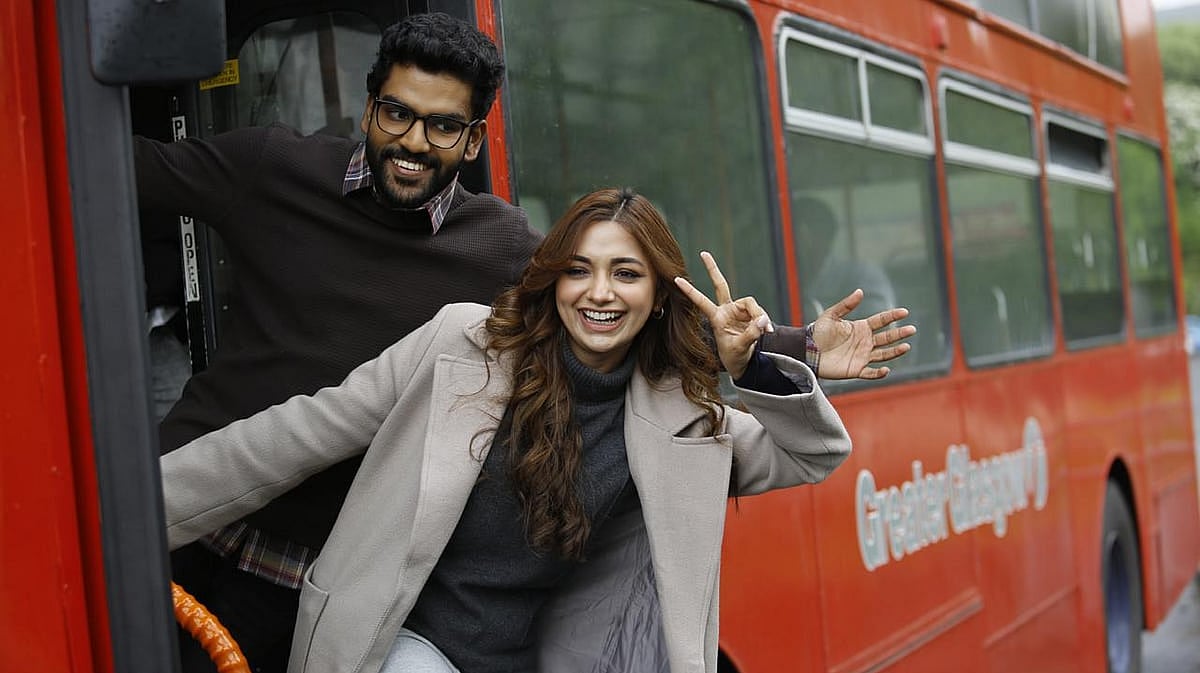 Kadhal Reset Repeat Movie Review: Audaciously flippant writing ...
