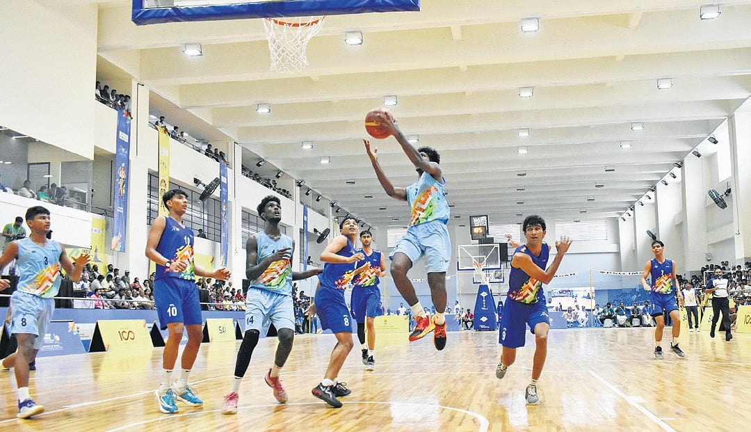 Basketball: 'Girls played as a unit and peaked at the right time,' says ...