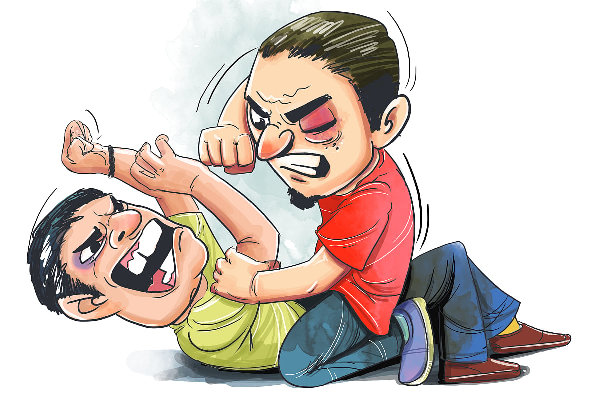 Two servitors get into a fight over sale of flag in Srimandir