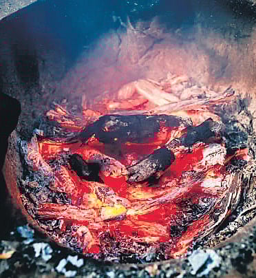 Delhi: Six die of toxic fumes from coal brazier