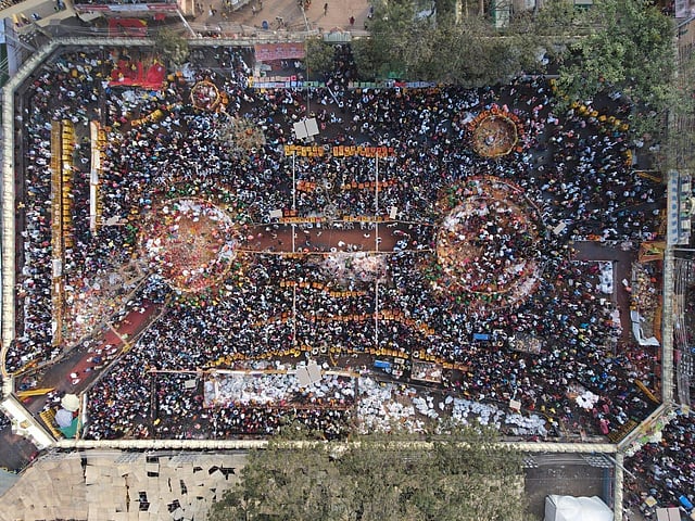 IN PICS | Medaram Jatara: Devotees offer prayers to tribal deities of ...