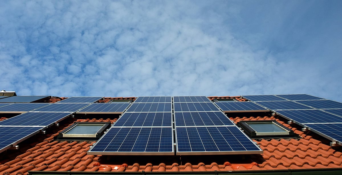 Cabinet okays Rs 75K cr rooftop solar scheme, 1 cr households to get ...