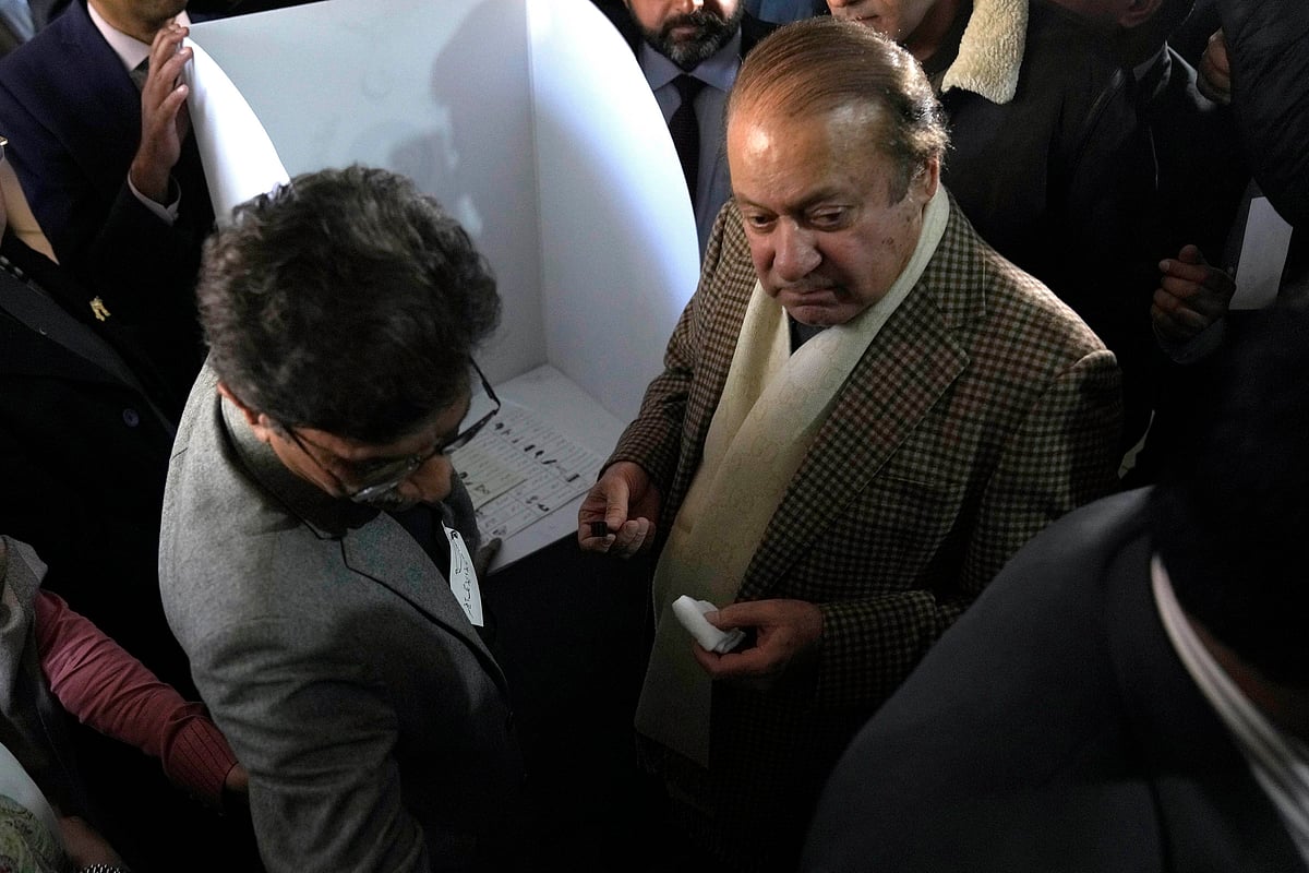 Imran Khan's party-backed independents pose tough challenge to Sharif's ...