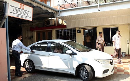 Exalogic case: SFIO carries out search at CMRL office