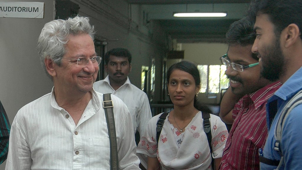 Renowned filmmaker Kumar Shahani of 'Maya Darpan' and 'Tarang' fame ...