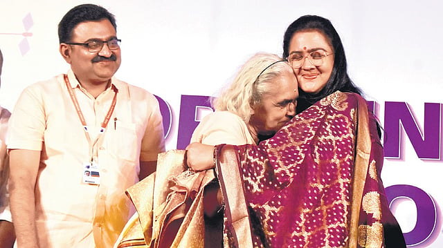 ‘Women should don all roles in film industry’, says actor Urvashi