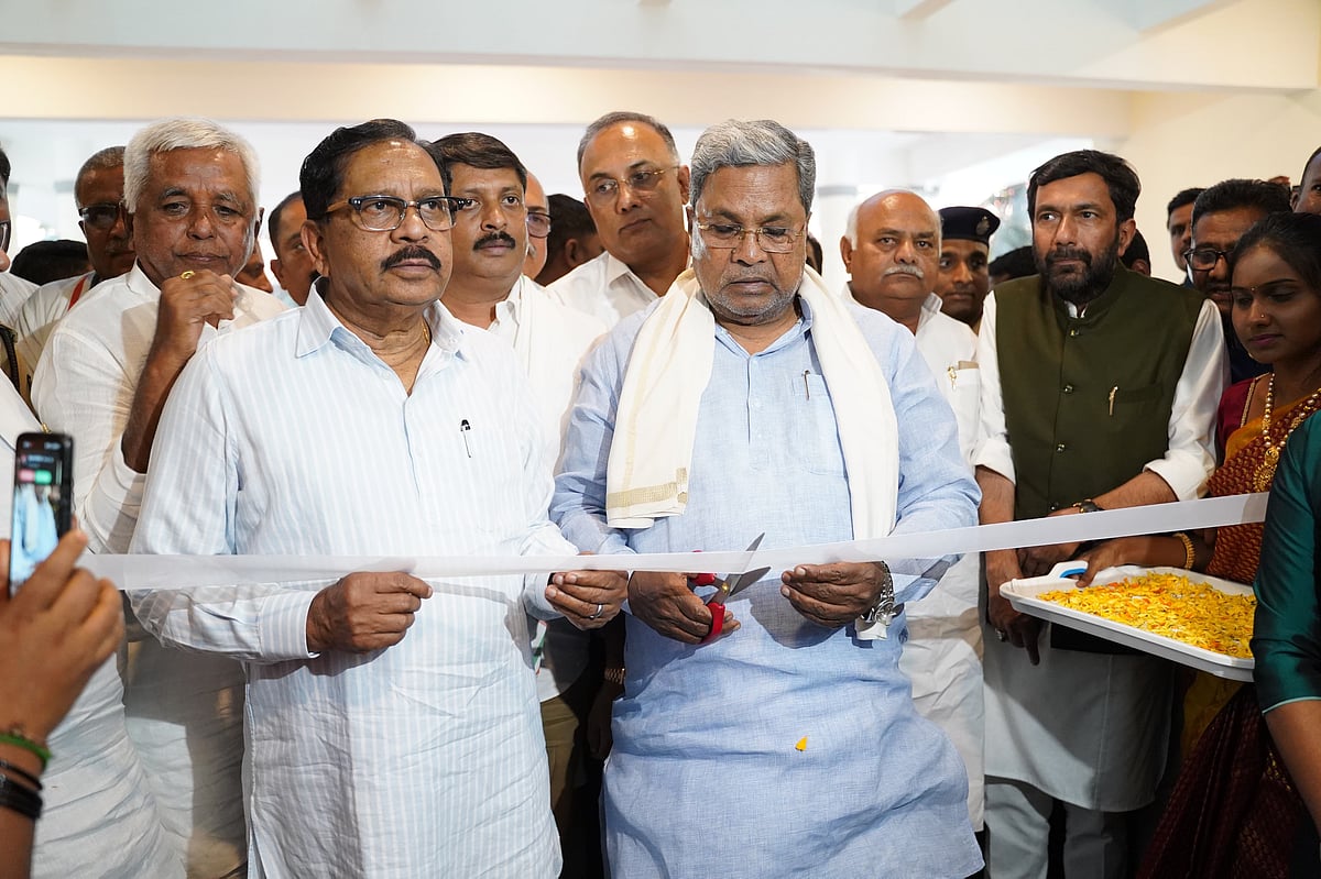 Impossible for administration to be free of corruption: Siddaramaiah
