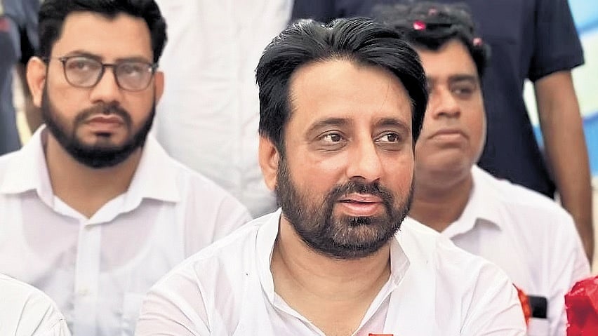 Court dismisses Amanatullah Khan's plea that ED case is 'motivated ...
