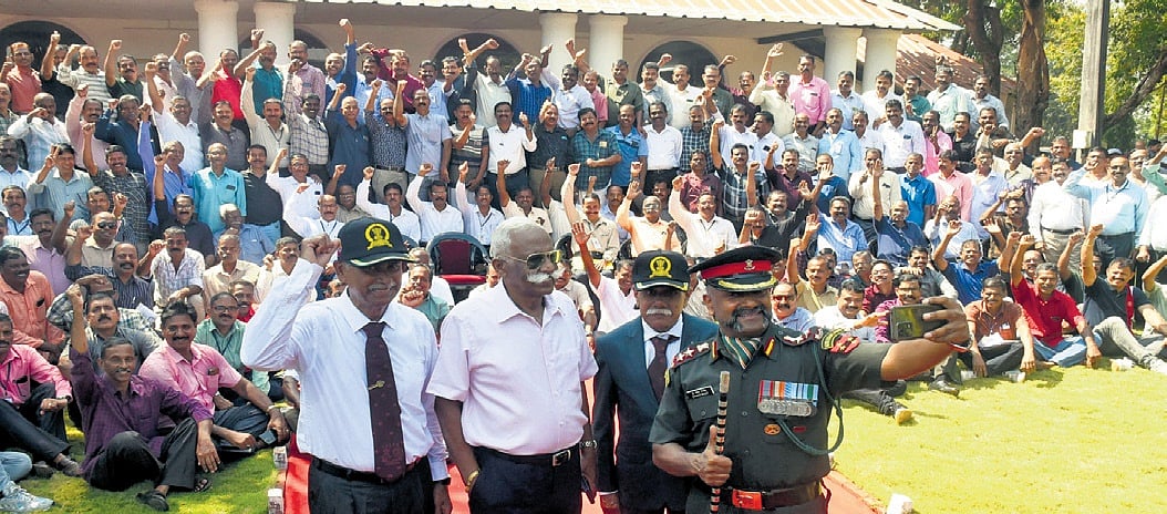 Veterans of Indian peace keeping force come together after 33 years in ...