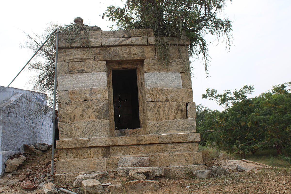 19th-century Murugan temple in ruins in TN's Erode
