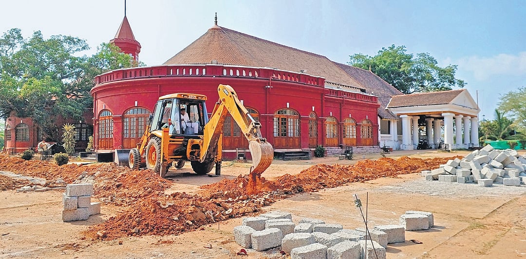 Kanakakunnu revamp: Green activists allege Kerala High Court directive ...