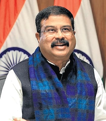 Learn in mother tongue: Primers in non-scheduled languages launched