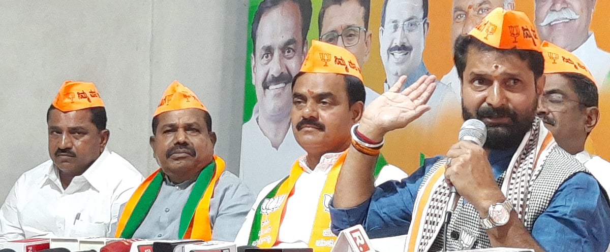 No Indians but only Pakistanis celebrate Congress win, claims BJP's C T ...