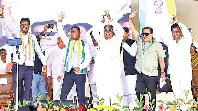 Modi gave chombu to people of India: Siddaramaiah