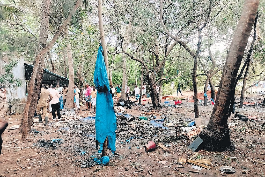 Three injured in cracker unit blast in TN's Marakanam