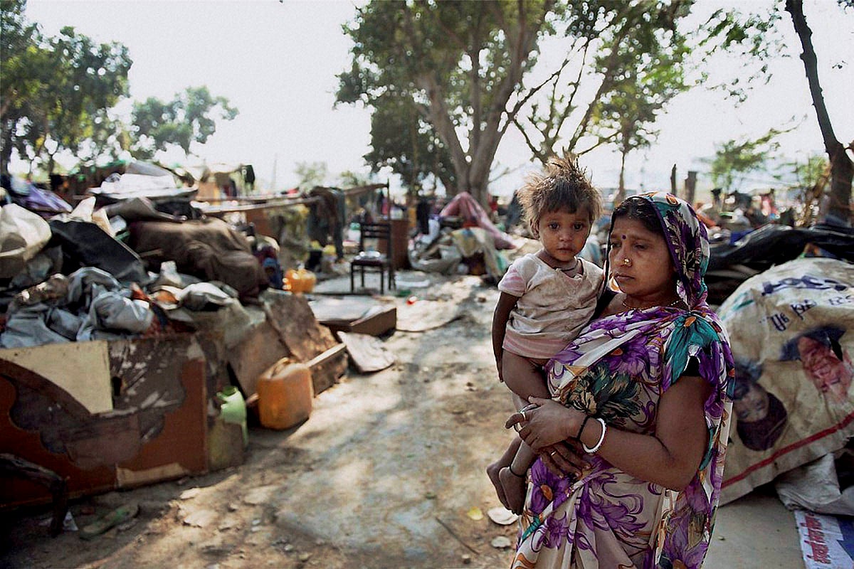 Demolition fear continues to grip Shakur Basti area in Delhi's Chandini ...