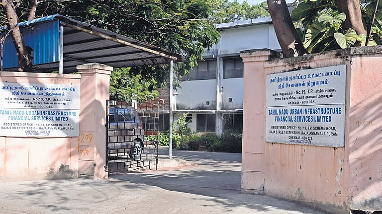 Govt offices in Chennai to relocate as CMRL work leads to cracks in ...