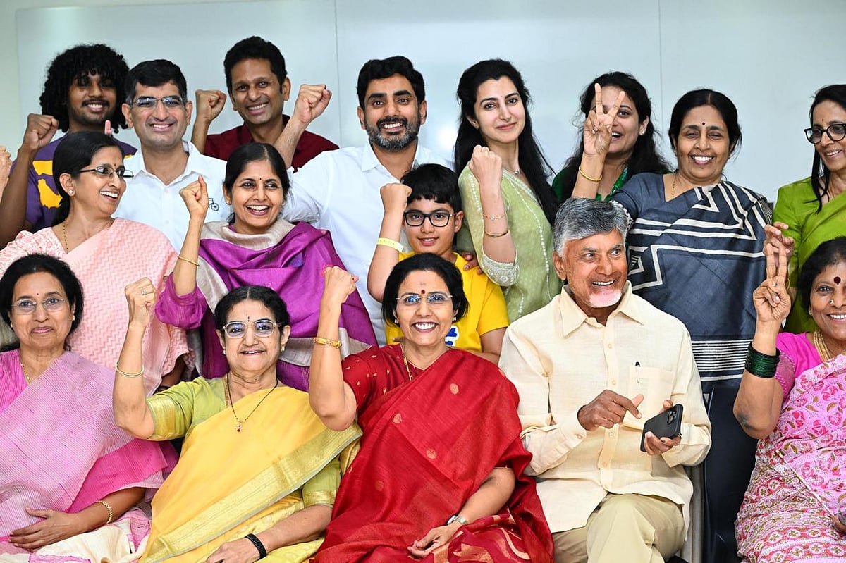 HIGHLIGHTS|Andhra Pradesh welcomes back Naidu; major setback for YSRCP