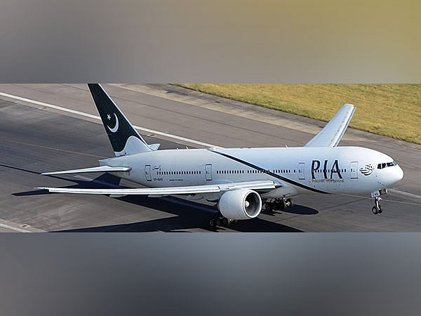 Pakistan gets three bids for privatisation of embattled national carrier