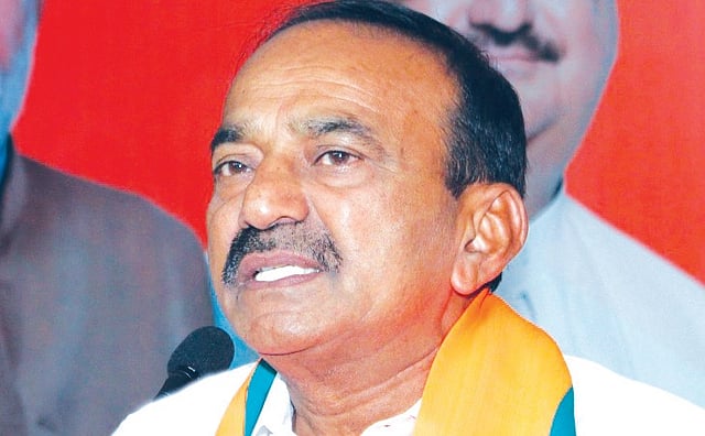 Eatala meets Amit Shah amidst talk of key role in Telangana's BJP