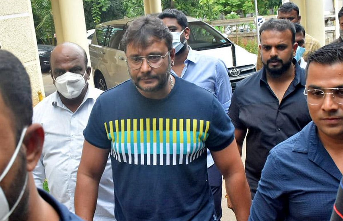 Pic of baby dressed like Darshan in jail goes viral