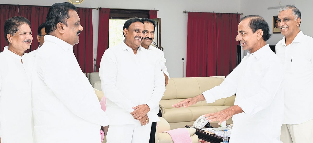 KCR asks BRS MLAs not to take ‘hasty’ decisions