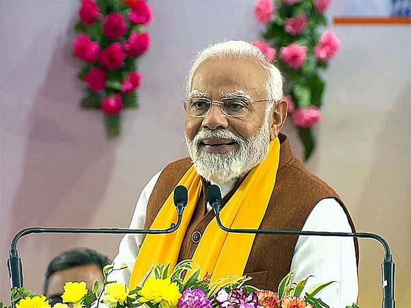 PM Modi bats for holistic plan to clean Yamuna