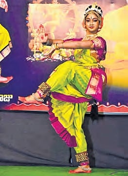 Vijayawada: Chintada Charvi’s Kuchipudi enthralls audience