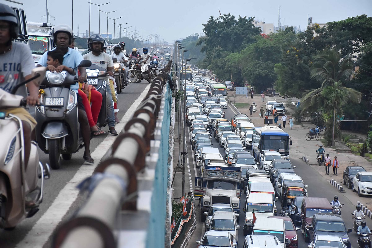 Citywide traffic chaos as VIP movement, protests paralyse Hyderabad