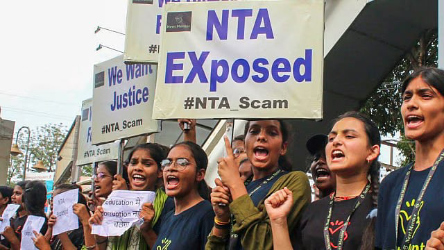 CBI arrests Jharkhand school principal, vice principal in NEET-UG paper ...