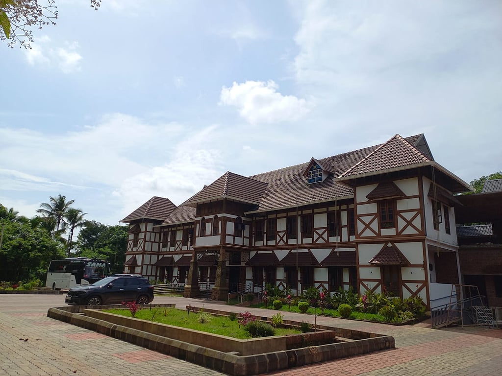 Akkara Foundation: A journey from home to support children with ...