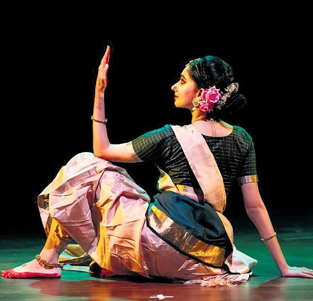 Amalgamation of ragas on stage