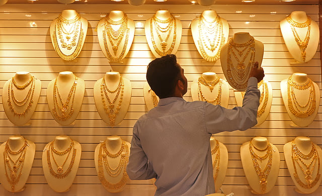 Duty cut boosts gold jewelers' sales by 35-40 per cent