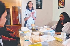 Bowled over cakes: Chef Bhavana Ballari's cake workshop