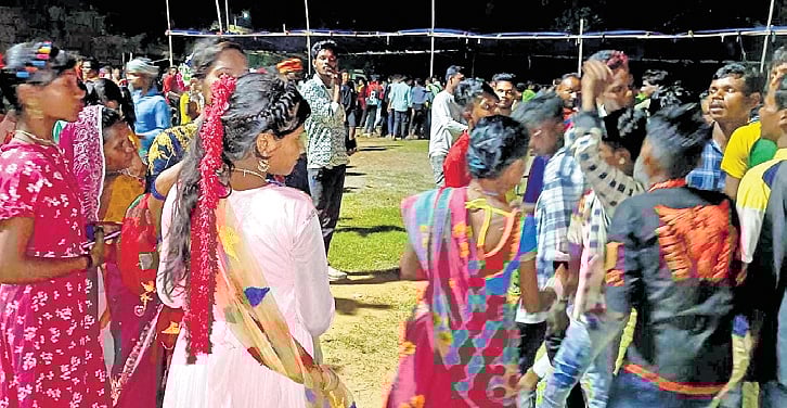 Khadia community celebrates mass marriage during Rath Yatra