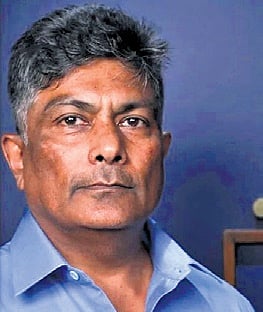 The Bangladesh Crisis Mirrors Imran’s Pakistan