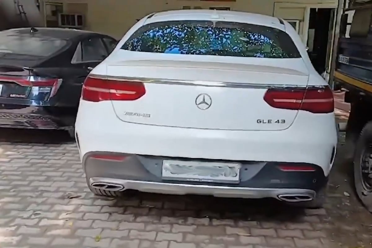 Speeding Mercedes hits and kills cyclist in southeast Delhi; driver ...