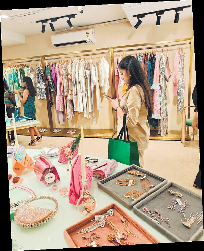 AiSPi a fusion of global elegance and local flair