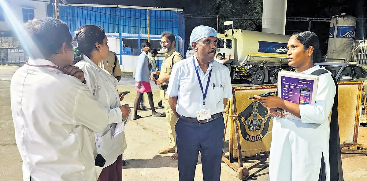 Cops to increase vigil at Guntur GGH amid ongoing protests over Kolkata ...