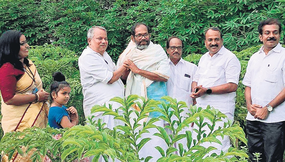 In loving memory: Kerala farmer supports cancer patients with organic ...