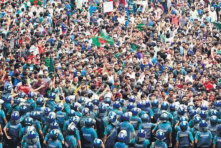 Cloudburst protests call for new crowd computing